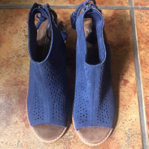 Toms | Shoes | Toms Elba Blue Suede Block Heel Slingback Tie Back ...